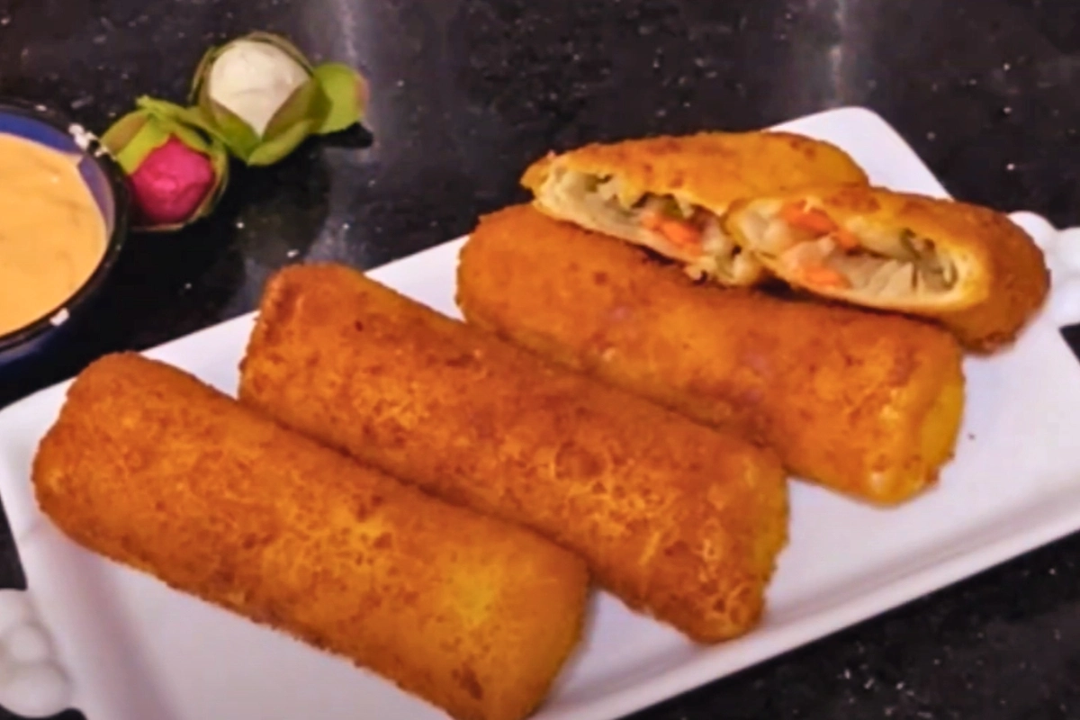 Easy And Delicious Vegetable Roll Recipe
