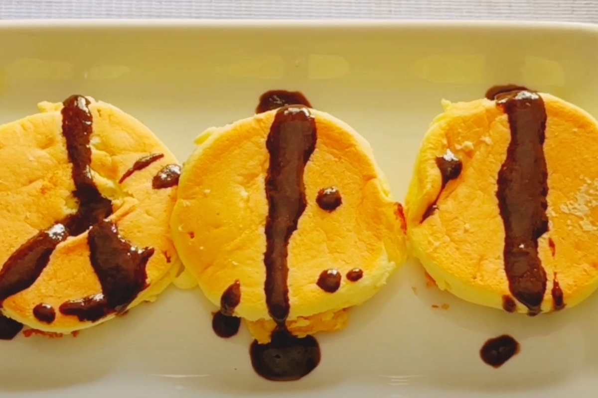Fluffy Japanese Pan Cake Recipe | Easy Way to Make at Home!